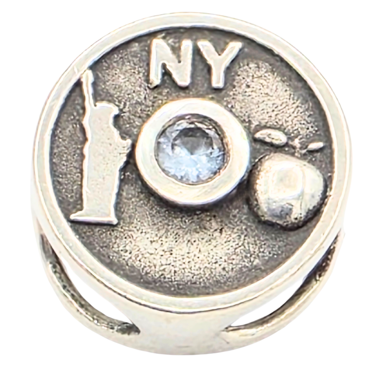 The New York Charm– Wanderly Wren